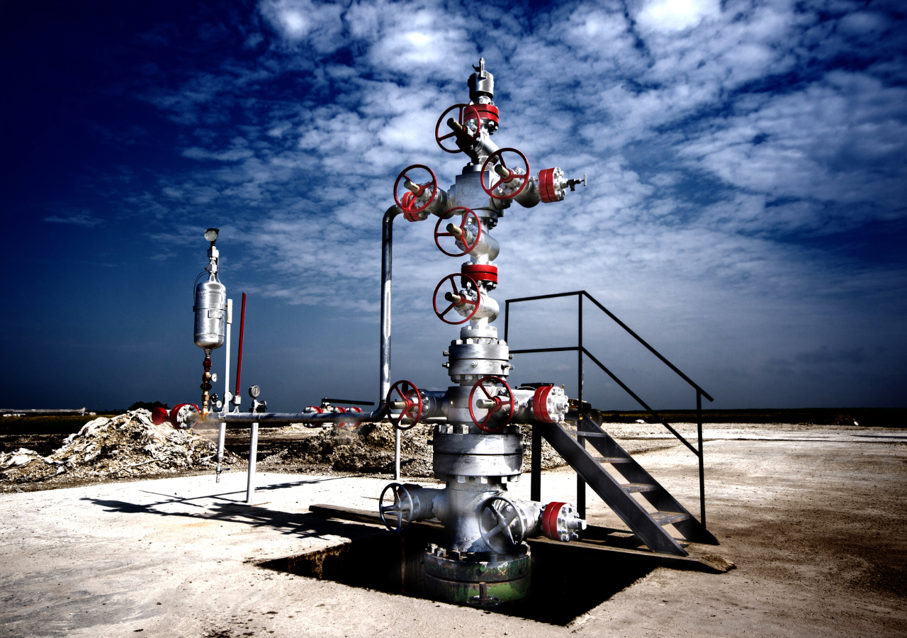 Services – Delmaros Energy